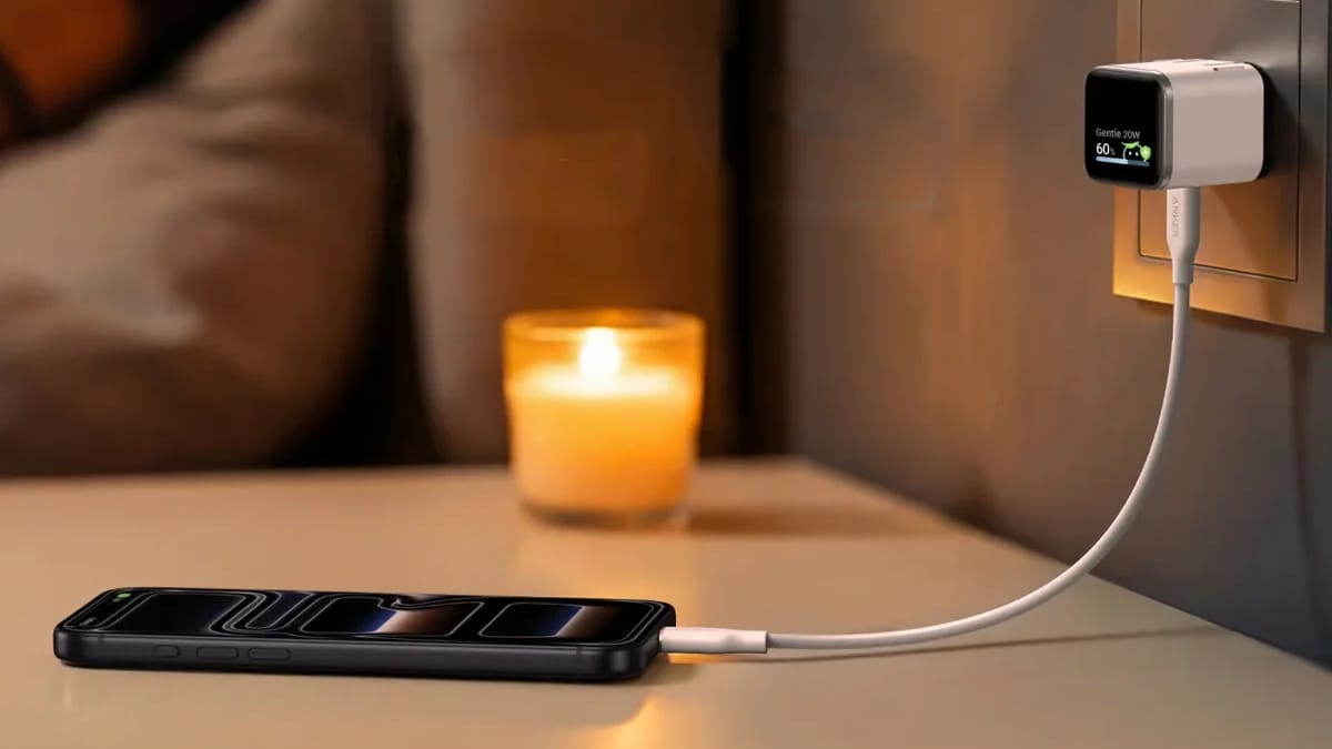 People are raving about new charger that 'gets to know' your iPhone